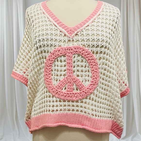 POL | Sweaters | Pol Pink And White Crochet Peace Sign Sweater Sz M ...